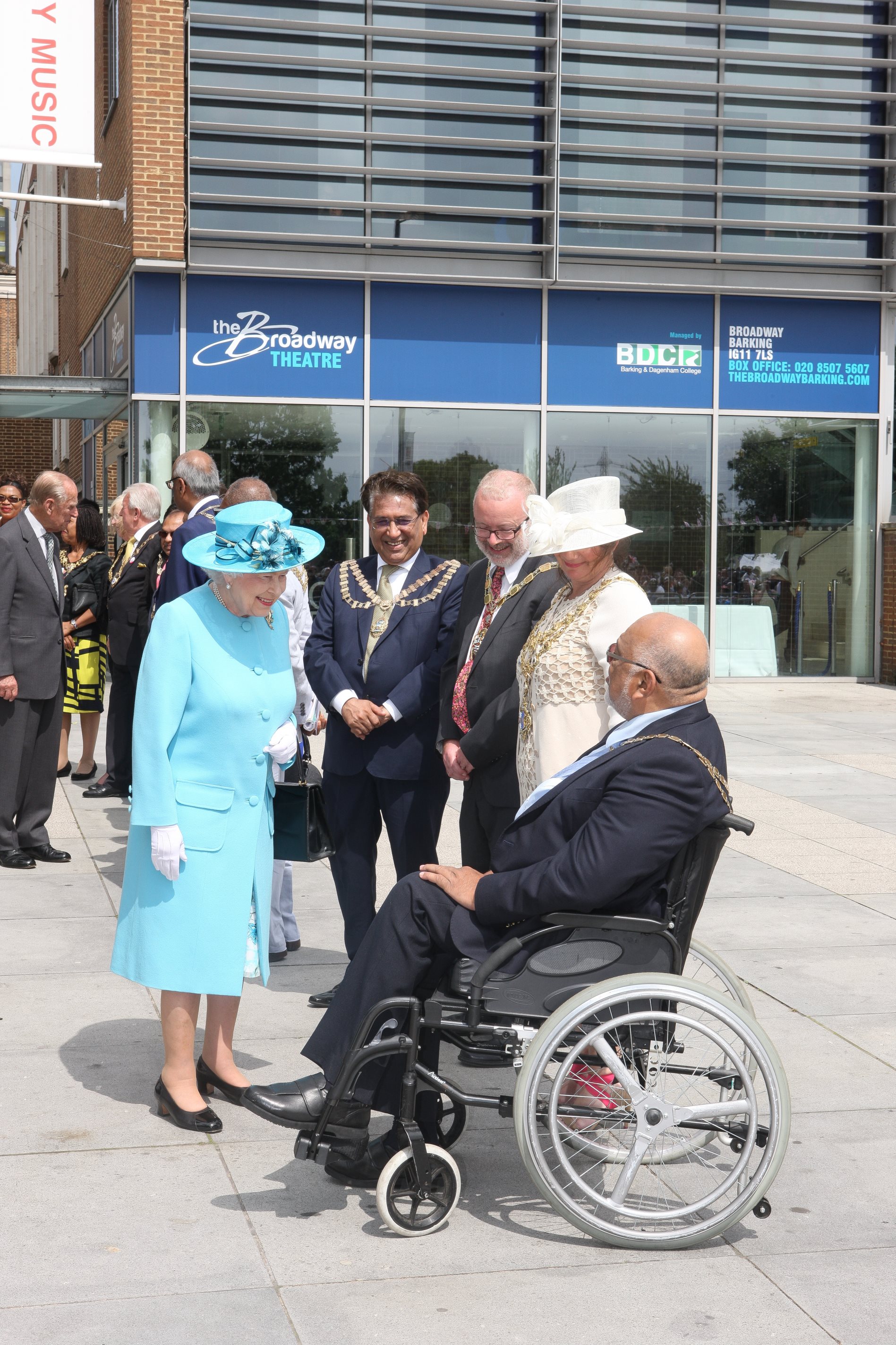 Mayor meets the Queen | Merton Council Newsroom